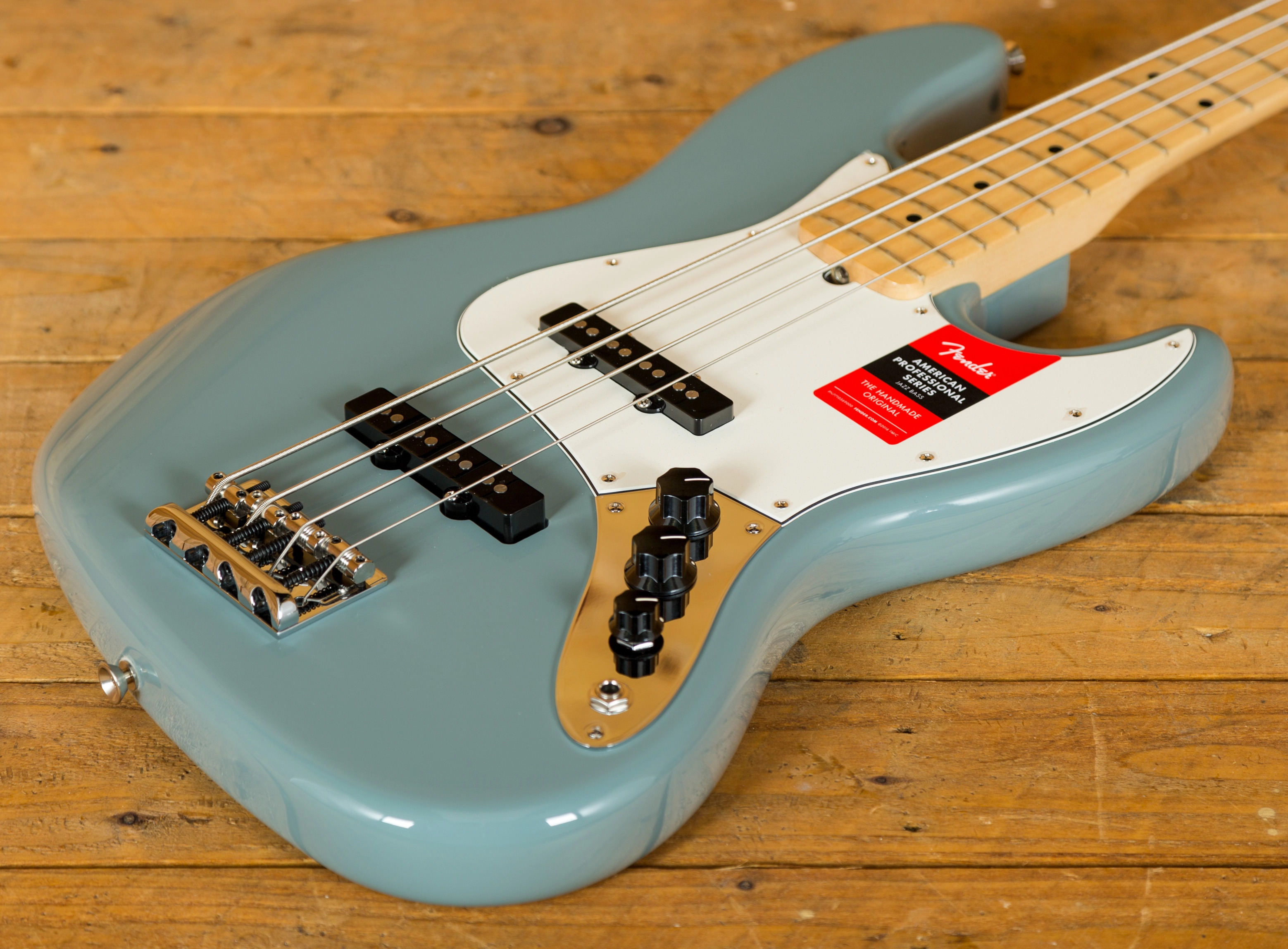 Fender American Pro Jazz Bass Maple Neck Sonic Grey - Peach Guitars
